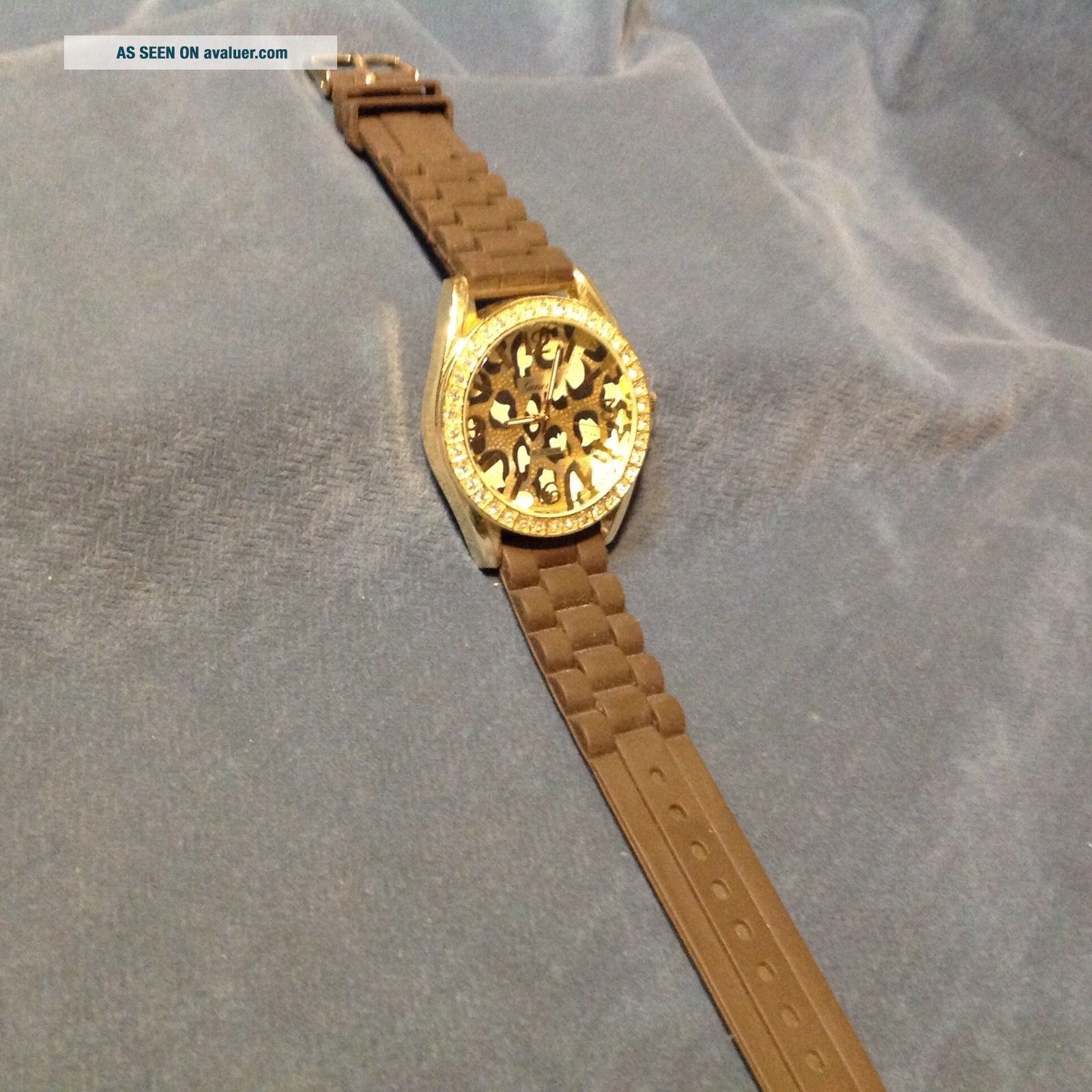 Women ' S Big Watch Geneva Platinum Leopard Print Rhinestones Battery ...
