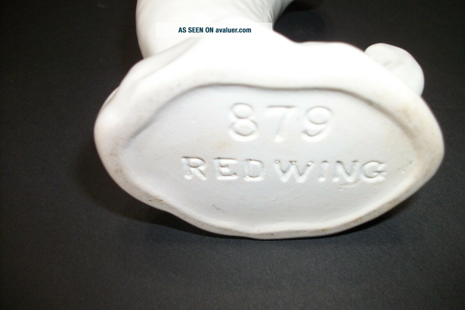 RED WING Pottery FISH ASH RECEIVER Big Mouth WHITE 879 | #12633461