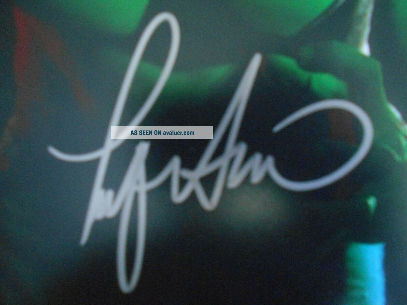 LOU FERRIGNO - The Incredible HULK 8 X 10 AUTOGRAPH W/LOA | #12740763