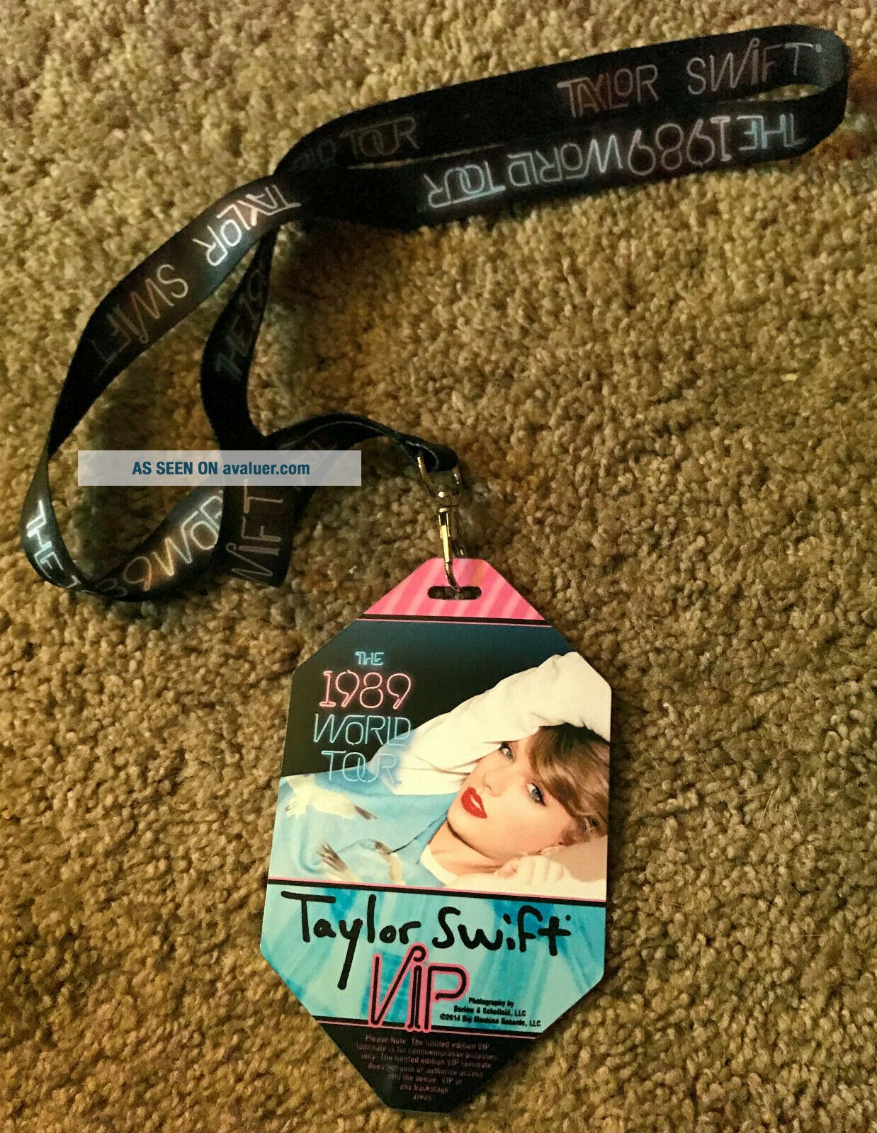 1989 Taylor Swift VIP World Tour Lanyard And Holographic Badge/Pass ...