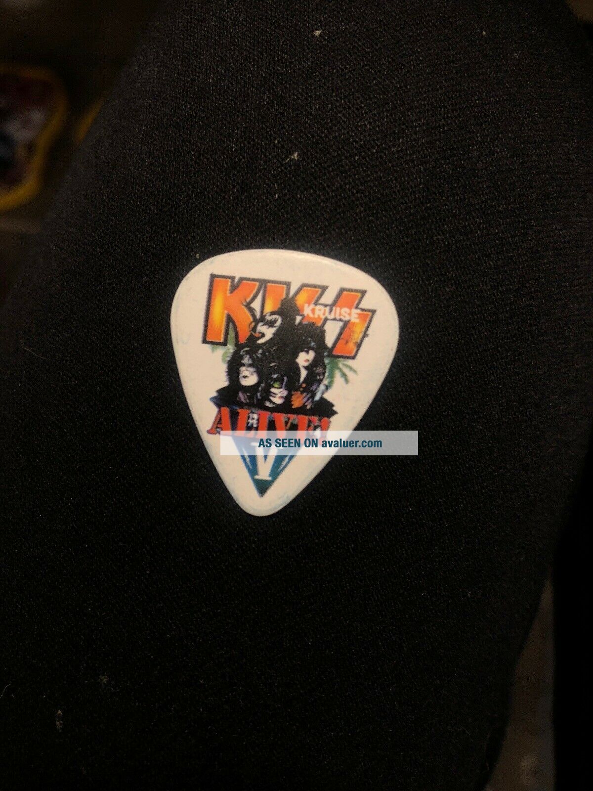 KISS Kruise V 5 Guitar Pick Gene Simmons Signed Alive 10/31/15 Nite 1 ...