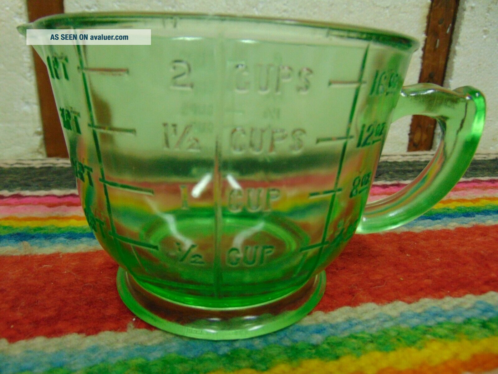 Vintage Green Depression Glass 2 Cup Measuring And Mixing Cup | #13276471