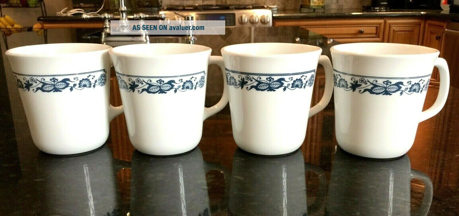 4 VTG Corelle By Corning OLD TOWN BLUE ONION Coffee Mugs Tea Cups Milk ...