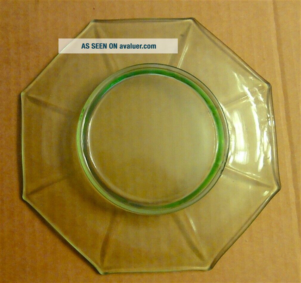 VINTAGE DEPRESSION GREEN GLASS OCTAGONAL CANDY DISH | #13390992
